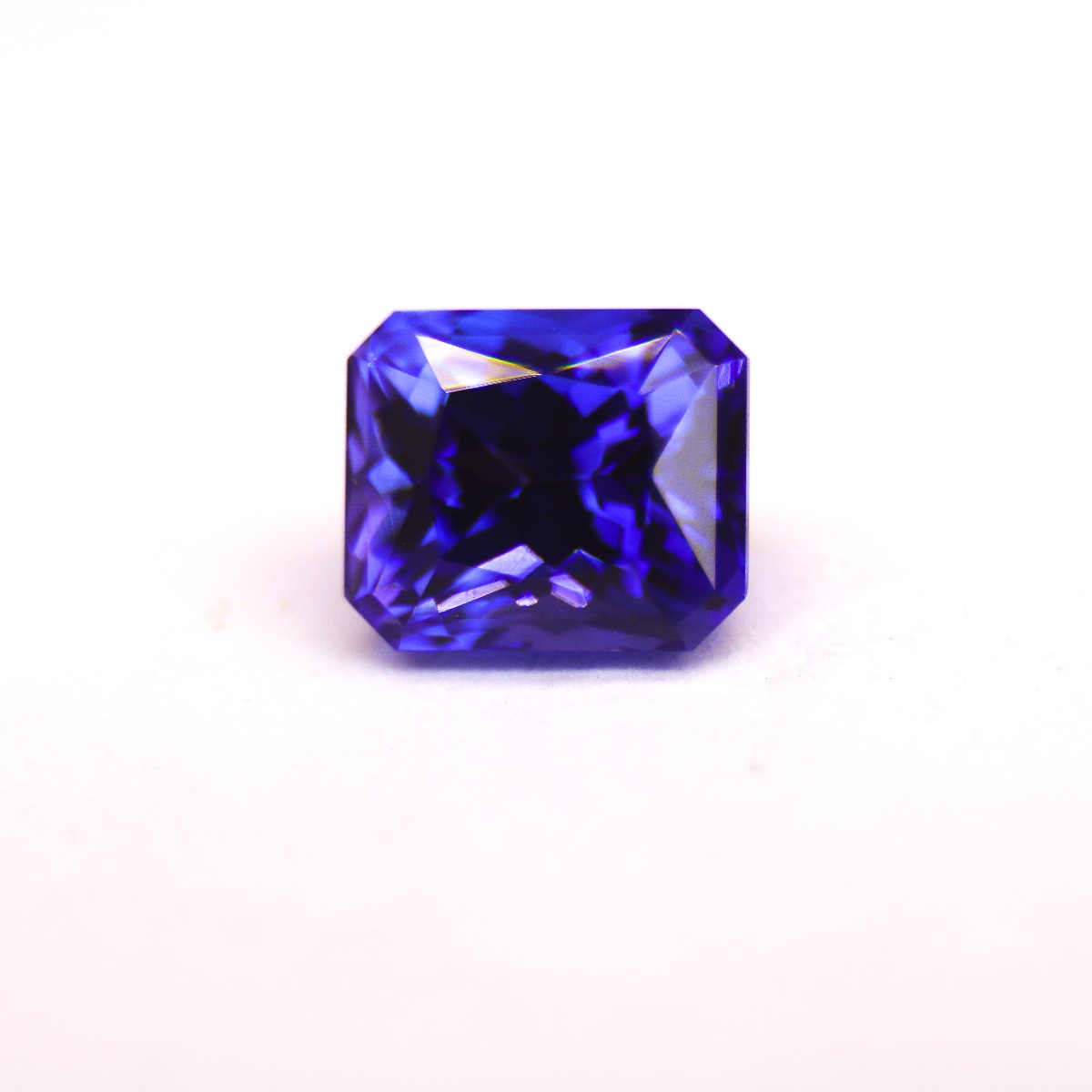 3.08ct Tanzanite Rectangle Radiant Cut , TZ0053 - GEMWORLD LTD