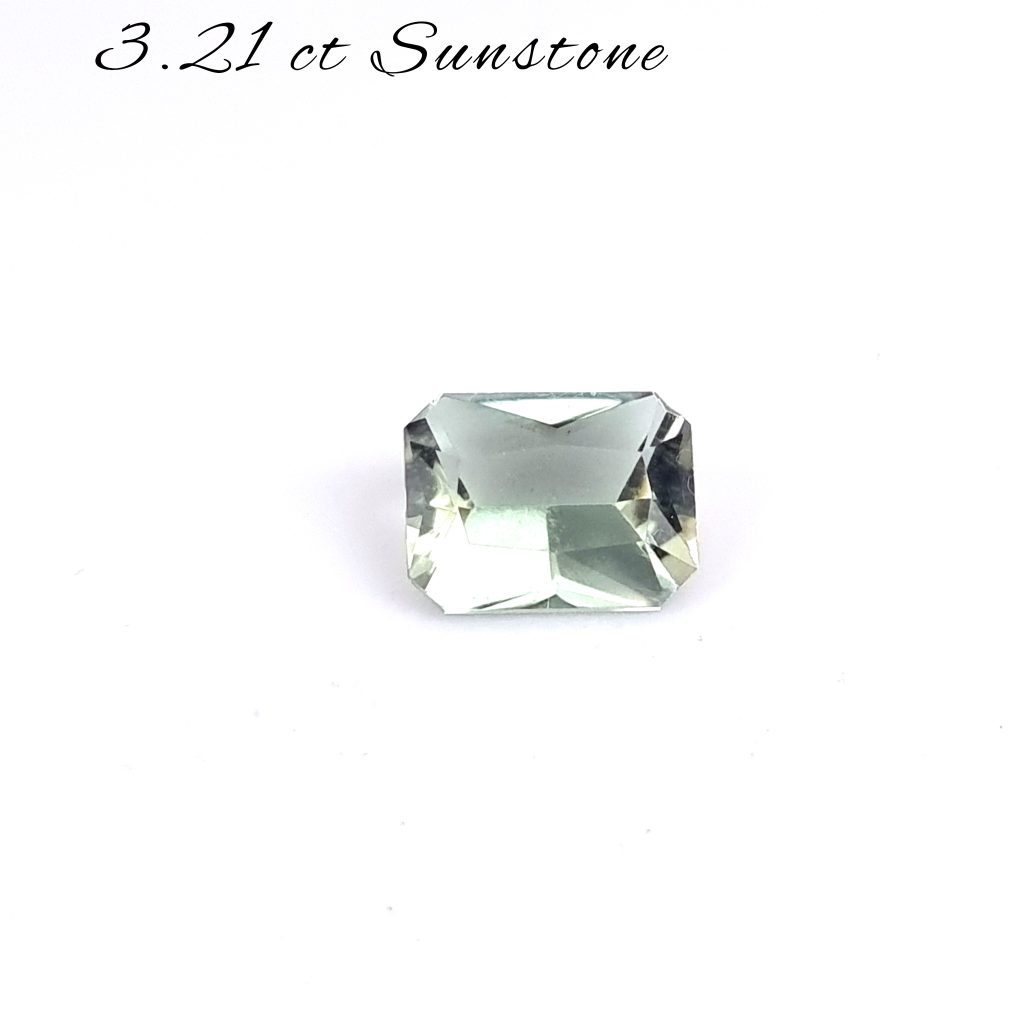 Sunstone 3.21 ct ref SUN001 - GEMWORLD LTD
